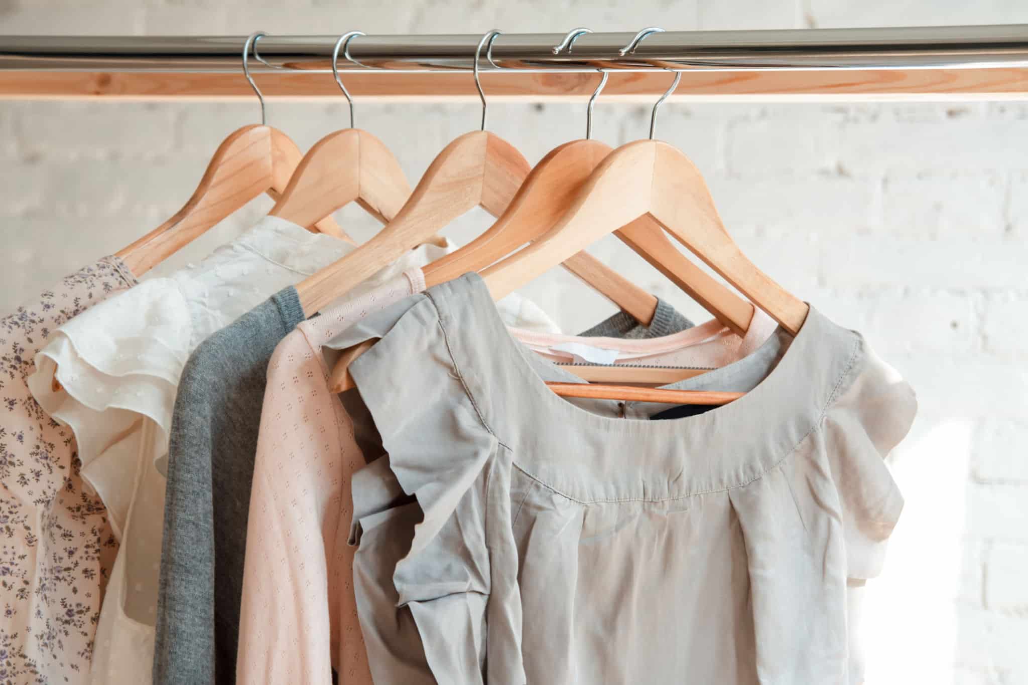 15 Different Types of Tops for Women in the Fashion Industry