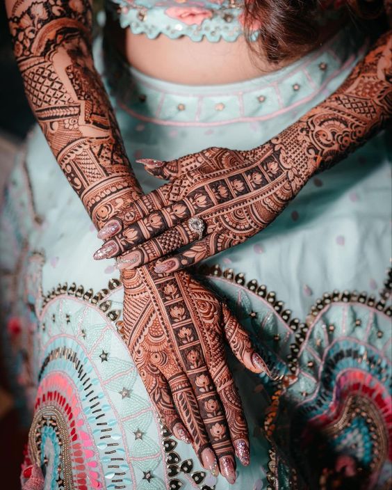 Classic-Indian-Ring-Ceremony-Mehndi-Designs-for-Engagement-Bride ...